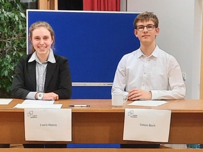 Albert-Einstein-Gymnasium | Und die Gewinnerin ist: Laura Heintz!!!